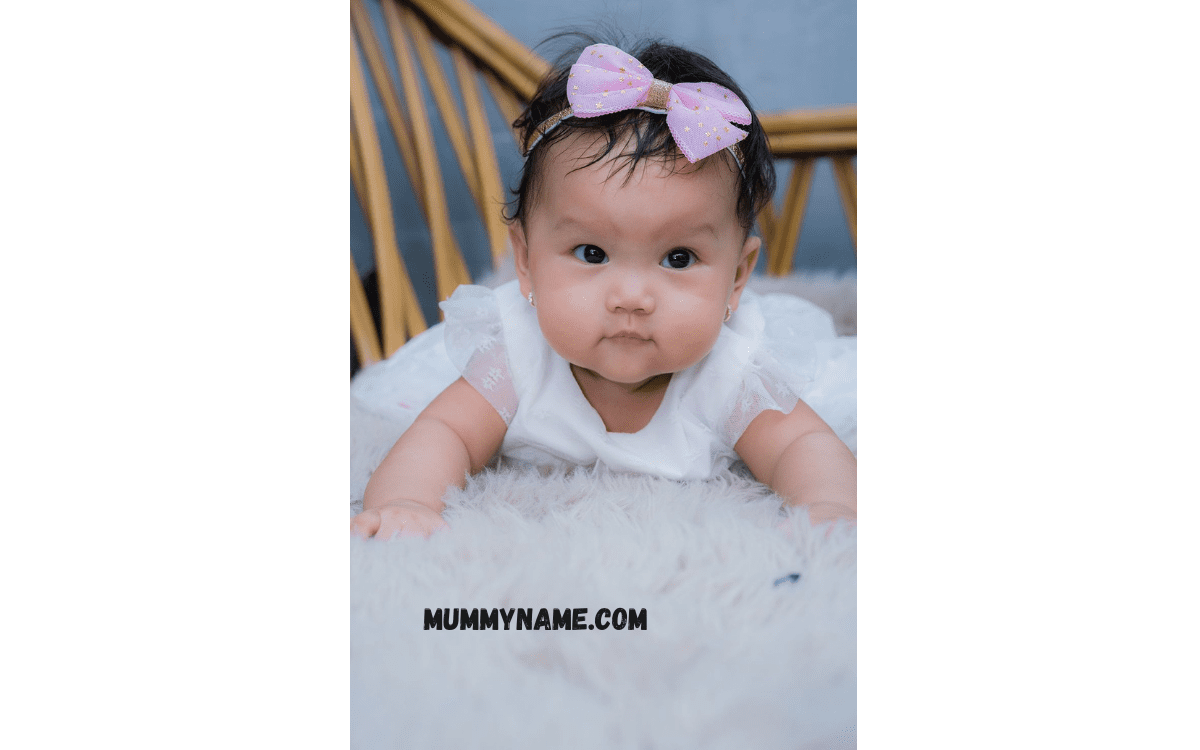 200+ Top Sweet Baby Girl Names With Their Meanings - Mummy Name